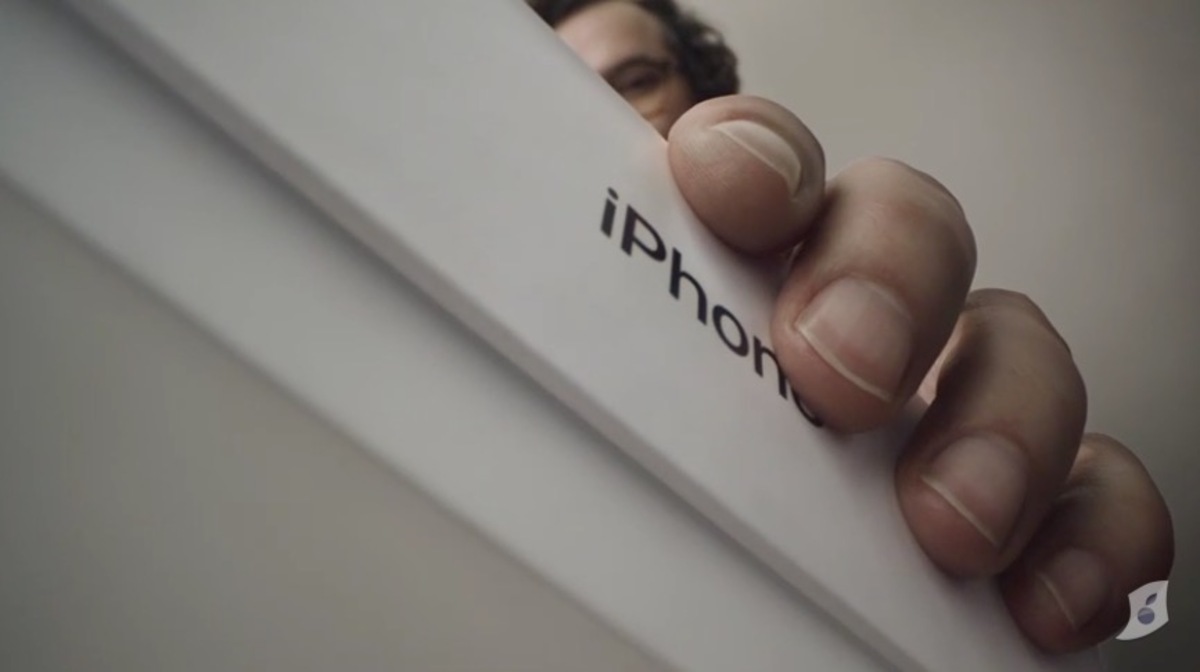 Une nouvelle version de la publicité d'Apple sur le déballage de l ...