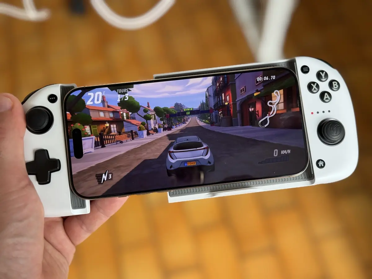 Test de la Nacon MG-X : une manette toute simple pour transformer votre ...