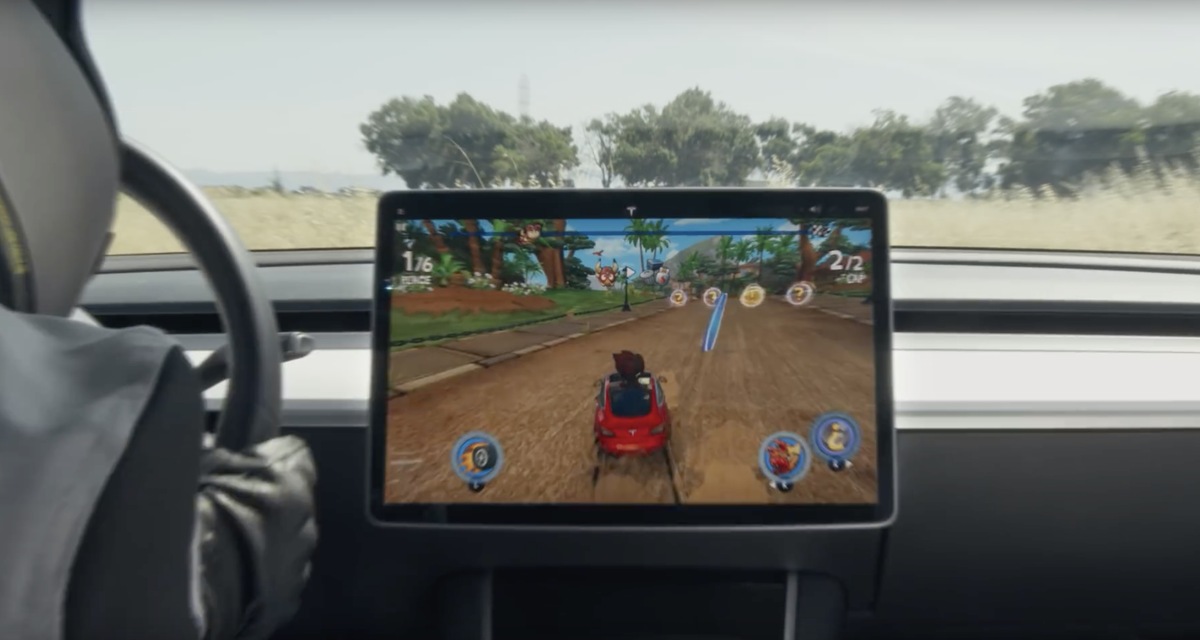 Vidéo : comment jouer à Beach Buggy Racing 2 de Vector Unit sur sa Tesla