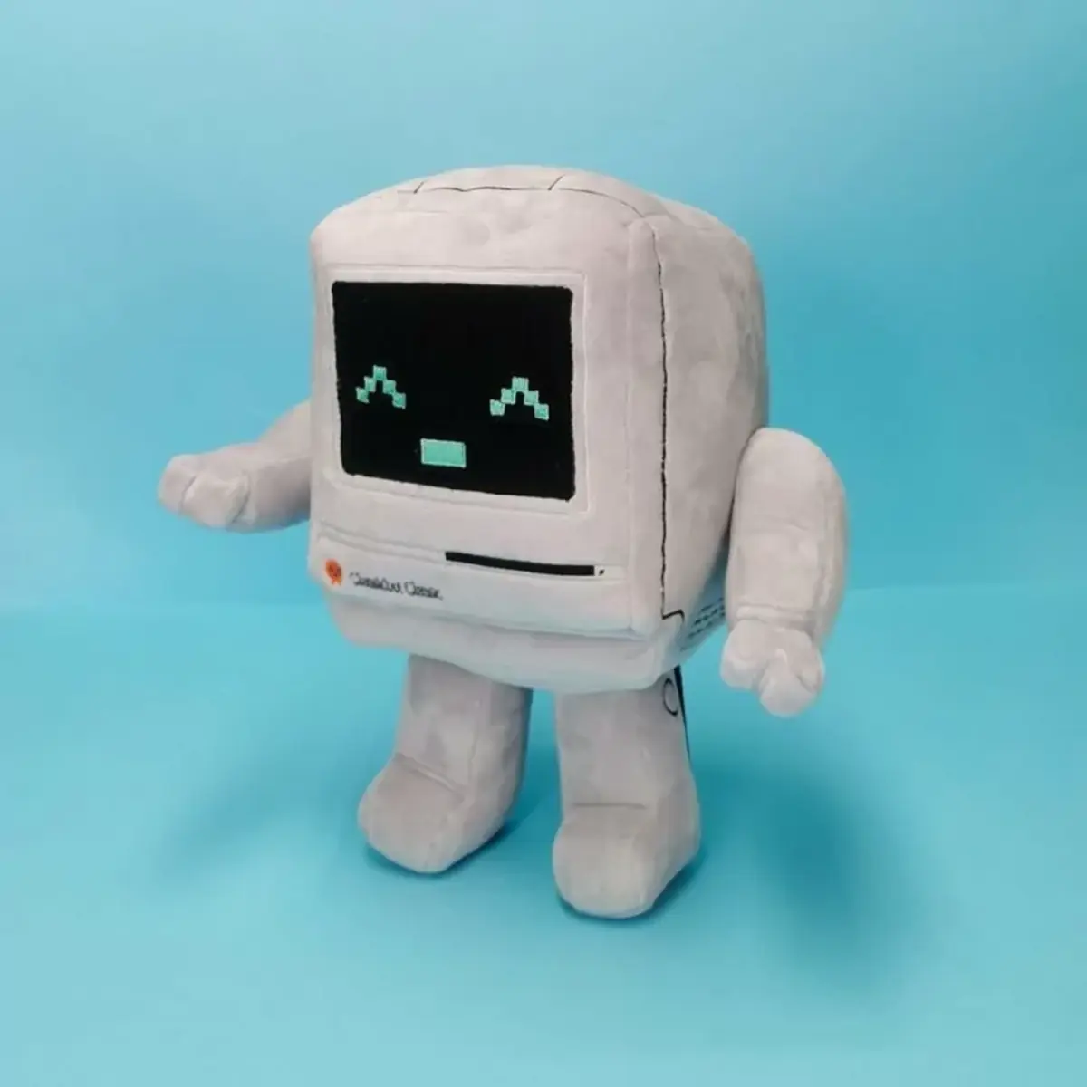 Classicbot : un Macintosh Classic que l'on peut étreindre