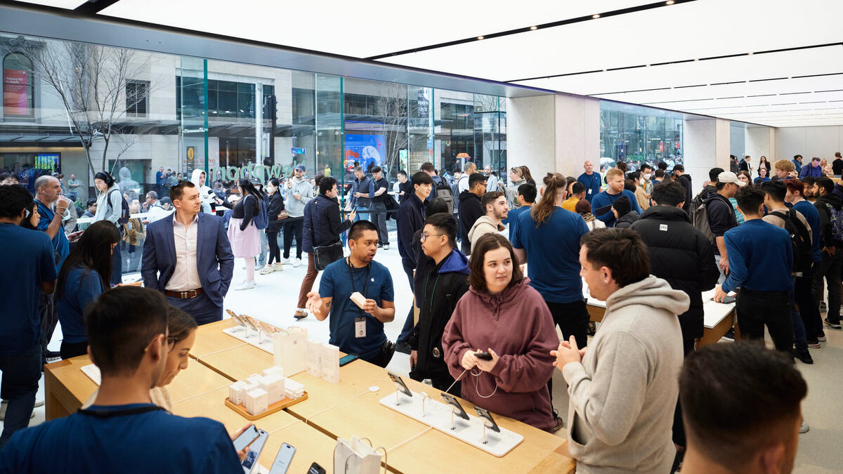 iPhone 15 : le retour des files d'attente devant les Apple Store ! (photos)