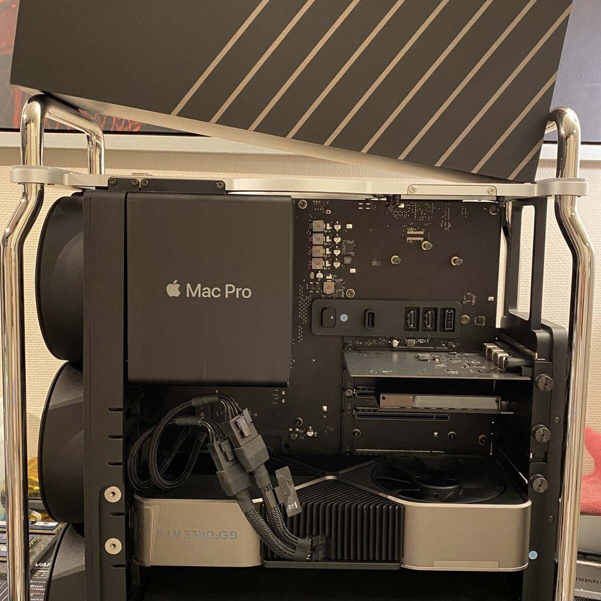 L'image du jour : il installe une GeForce RTX 3090 dans son Mac Pro 2019