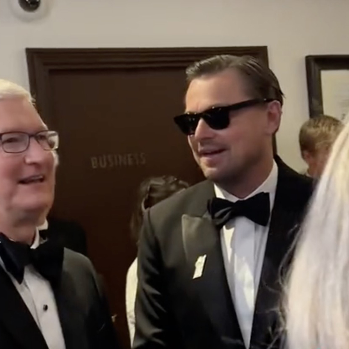 Tim Cook au festival de Cannes, avec Leonardo DiCaprio, Robert DeNiro ...