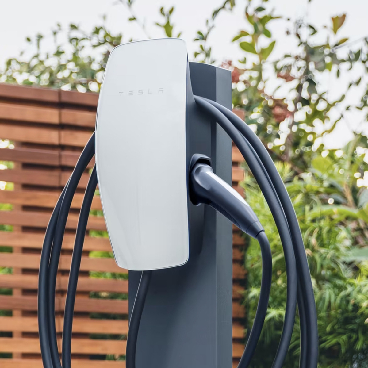 Tesla propose enfin du délestage pour sa borne Wall Connector ! (Mais c ...